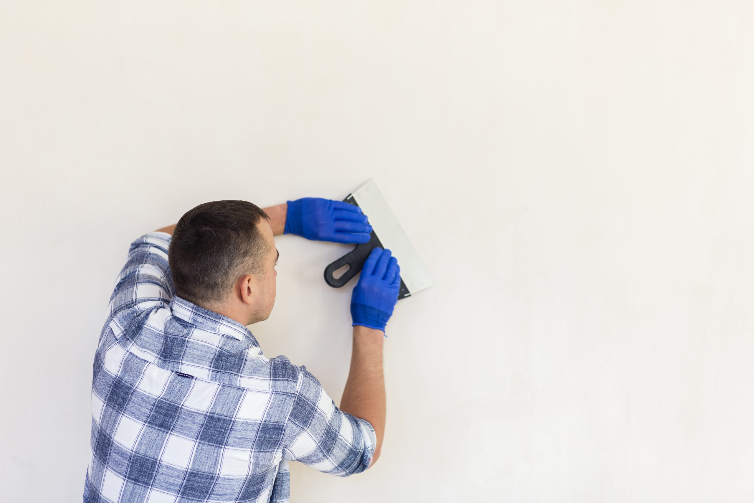 What's the Difference Between Rendering and Plastering? - Plasterer in ...